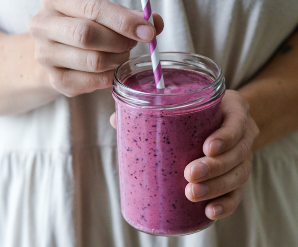 Solbær smoothie - Vores jord — din køkkenhave